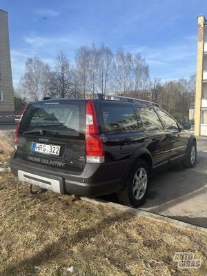 Volvo XC70 2006 Viļņa, ar dzinēja tilpumu 2.40 L un nobraukumu 343 tūkst. km par 3750 €, foto 3 vietnē AUTOMOTO.COM.LV