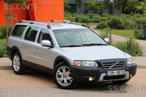 Volvo XC70 2006 Rīga, ar dzinēja tilpumu 2.40 L un nobraukumu 0 tūkst. km par 4950 €, foto  vietnē AUTOMOTO.COM.LV