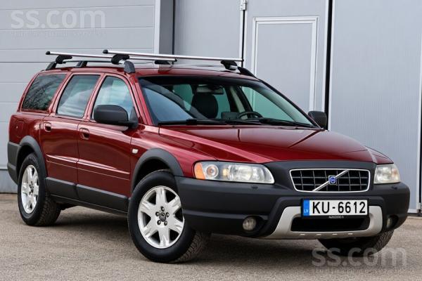 Вольво ХС70 2006 в Тукумс на AUTOMOTO.COM.LV Вольво ХС70 2006 в Тукумс, объемом двигателя 2.40 л и пробегом 378 тыс. км за 3190 €, фото 1 на AUTOMOTO.COM.LV