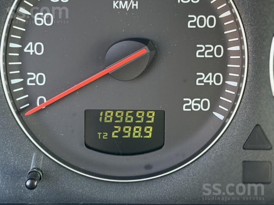 Volvo XC70 2006 Rīga, ar dzinēja tilpumu 2.40 L un nobraukumu 187 tūkst. km par 5900 €, foto 9 vietnē AUTOMOTO.COM.LV