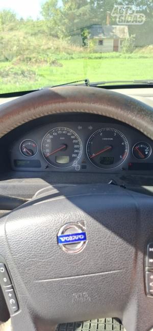 Volvo XC70 2006 in Trakai, with an engine capacity of 2.40 L and mileage of 282 thousand km for 2500 €, photo 10 on AUTOMOTO.COM.LV