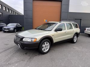 Volvo XC70 2006 in Jonava, with an engine capacity of 2.40 L and mileage of 390 thousand km for 4150 €, photo  on AUTOMOTO.COM.LV