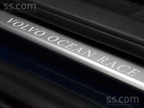 Вольво ХС70 2006 в Рига на AUTOMOTO.COM.LV Вольво ХС70 2006 в Рига, объемом двигателя 2.40 л и пробегом 0 тыс. км за 3990 €, фото 3 на AUTOMOTO.COM.LV