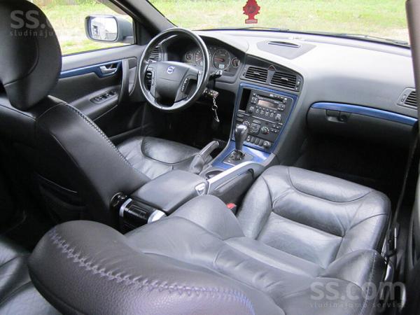 Вольво ХС70 2006 в Рига на AUTOMOTO.COM.LV Вольво ХС70 2006 в Рига, объемом двигателя 2.40 л и пробегом 0 тыс. км за 3990 €, фото 5 на AUTOMOTO.COM.LV