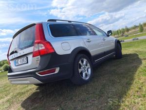 Volvo XC70 2007 in Daugavpils, with an engine capacity of 2.40 L and mileage of 299 thousand km for 4600 €, photo 5 on AUTOMOTO.COM.LV