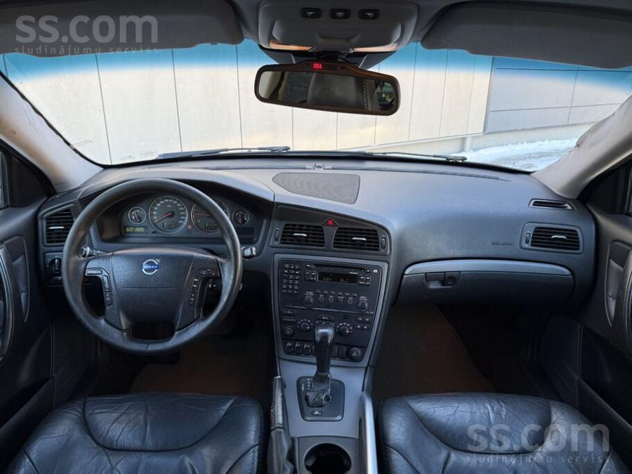 Volvo XC70 2007 Rīga, ar dzinēja tilpumu 2.40 L un nobraukumu 310 tūkst. km par 3170 €, foto 13 vietnē AUTOMOTO.COM.LV