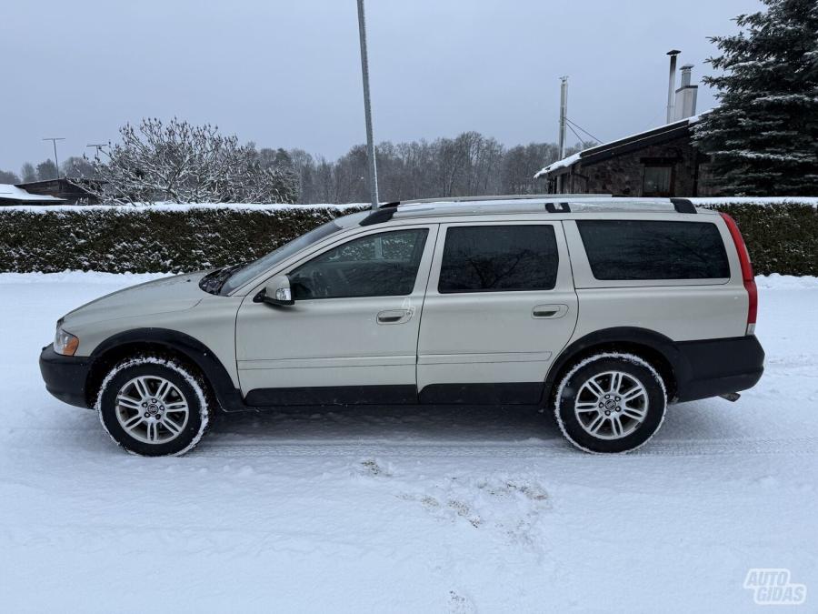 Volvo XC70 2007 Viļņa, ar dzinēja tilpumu 2.40 L un nobraukumu 269 tūkst. km par 4150 €, foto 2 vietnē AUTOMOTO.COM.LV