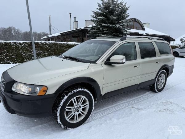 Volvo XC70 2007 in Vilnius, with an engine capacity of 2.40 L and mileage of 269 thousand km for 4150 €, photo 4 on AUTOMOTO.COM.LV