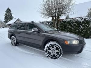 Volvo XC70 2007 in Kelme, with an engine capacity of 2.40 L and mileage of 353 thousand km for 3250 €, photo 4 on AUTOMOTO.COM.LV
