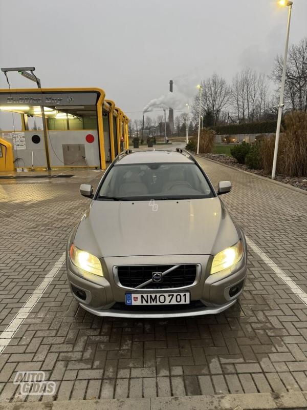 Volvo XC70 2007 Tauragė, ar dzinēja tilpumu 2.40 L un nobraukumu 400 tūkst. km par 4500 €, foto 6 vietnē AUTOMOTO.COM.LV