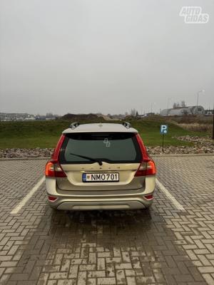 Volvo XC70 2007 Tauragė, ar dzinēja tilpumu 2.40 L un nobraukumu 400 tūkst. km par 4500 €, foto 8 vietnē AUTOMOTO.COM.LV