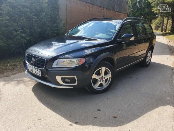 Volvo XC70 2007 in Akmene, with an engine capacity of 2.40 L and mileage of 360 thousand km for 4850 €, photo 2 on AUTOMOTO.COM.LV