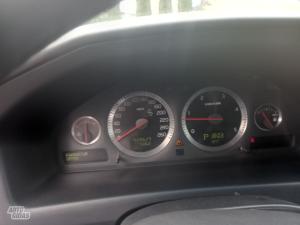 Volvo XC70 2007 in Salcininkai, with an engine capacity of 2.40 L and mileage of 380 thousand km for 2200 €, photo 8 on AUTOMOTO.COM.LV