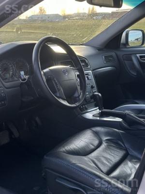 Volvo XC70 2007 Rīga, ar dzinēja tilpumu 2.40 L un nobraukumu 274 tūkst. km par 3500 €, foto 9 vietnē AUTOMOTO.COM.LV