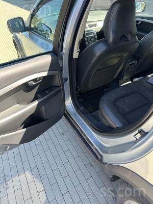 Volvo XC70 2007 Rēzekne, ar dzinēja tilpumu 2.40 L un nobraukumu 315 tūkst. km par 5980 €, foto 11 vietnē AUTOMOTO.COM.LV