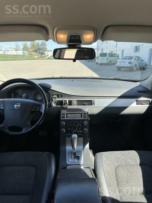 Volvo XC70 2007 Rēzekne, ar dzinēja tilpumu 2.40 L un nobraukumu 315 tūkst. km par 5980 €, foto 17 vietnē AUTOMOTO.COM.LV