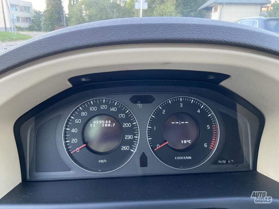 Volvo XC70 2007 in Trakai, with an engine capacity of 2.40 L and mileage of 440 thousand km for 4250 €, photo 14 on AUTOMOTO.COM.LV