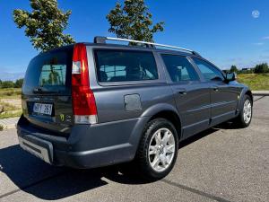 Volvo XC70 2007 in Vilnius, with an engine capacity of 2.40 L and mileage of 330 thousand km for 3800 €, photo 7 on AUTOMOTO.COM.LV