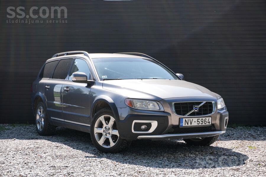 Volvo XC70 2008 in Riga, with an engine capacity of 2.40 L and mileage of 0 thousand km for 7190 €, photo 2 on AUTOMOTO.COM.LV