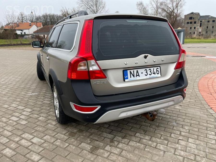 Volvo XC70 2008 Bauska, ar dzinēja tilpumu 2.40 L un nobraukumu 306 tūkst. km par 3950 €, foto 6 vietnē AUTOMOTO.COM.LV