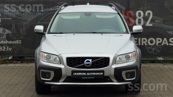 Volvo XC70 2008 in Liepaja, with an engine capacity of 2.40 L and mileage of 403 thousand km for 6500 €, photo 1 on AUTOMOTO.COM.LV