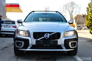 Volvo XC70 2008 in Kretinga, with an engine capacity of 2.40 L and mileage of 382 thousand km for 4999 €, photo 3 on AUTOMOTO.COM.LV