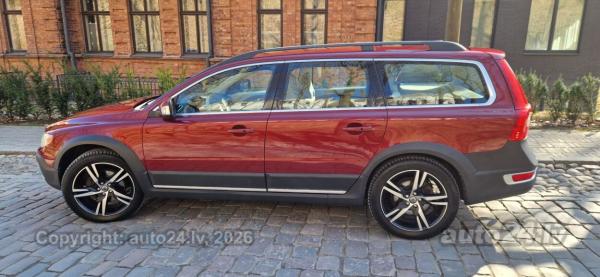 Volvo XC70 2008 in Tartu, with an engine capacity of 3.20 L and mileage of 162 thousand km for 9900 €, photo 5 on AUTOMOTO.COM.LV