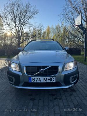 Volvo XC70 2008 Tallina, ar dzinēja tilpumu 2.40 L un nobraukumu 354 tūkst. km par 4499 €, foto 3 vietnē AUTOMOTO.COM.LV