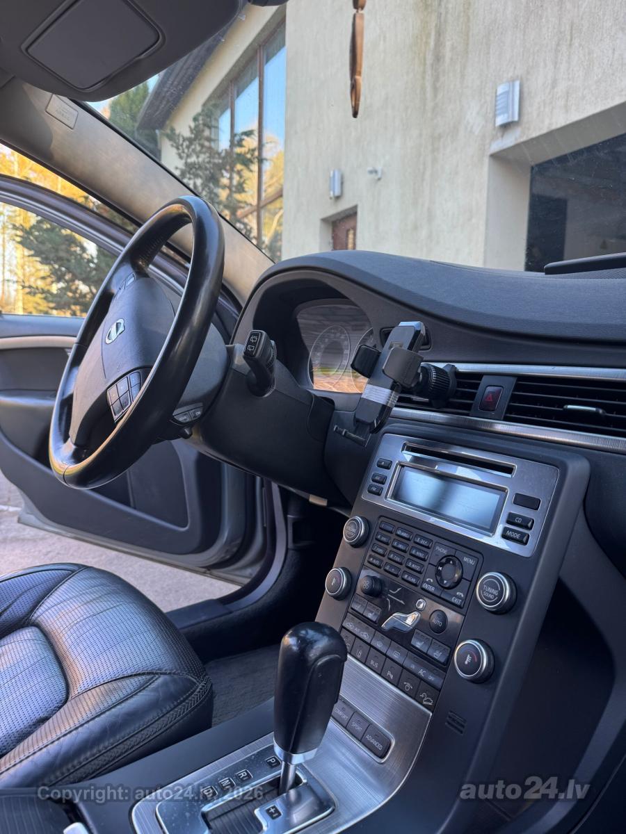 Volvo XC70 2008 Tallina, ar dzinēja tilpumu 2.40 L un nobraukumu 354 tūkst. km par 4499 €, foto 10 vietnē AUTOMOTO.COM.LV