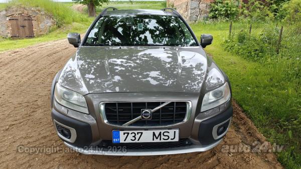 Volvo XC70 2008 in Rakvere, with an engine capacity of 2.40 L and mileage of 383 thousand km for 3000 €, photo 1 on AUTOMOTO.COM.LV