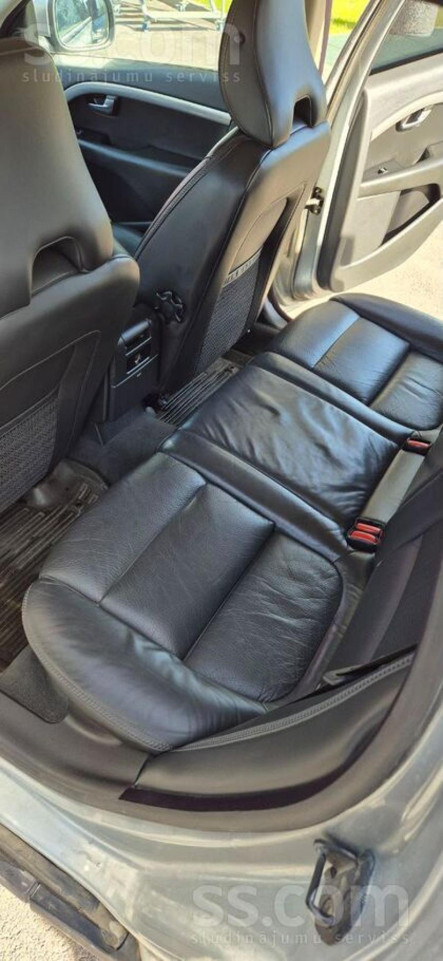 Volvo XC70 2008 Jelgava, ar dzinēja tilpumu 2.40 L un nobraukumu 343 tūkst. km par 4400 €, foto 7 vietnē AUTOMOTO.COM.LV