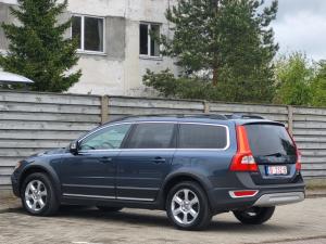 Volvo XC70 2008 Rīga, ar dzinēja tilpumu 2.40 L un nobraukumu 339 tūkst. km par 6990 €, foto 8 vietnē AUTOMOTO.COM.LV