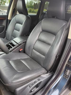 Volvo XC70 2008 Rīga, ar dzinēja tilpumu 2.40 L un nobraukumu 339 tūkst. km par 6990 €, foto 33 vietnē AUTOMOTO.COM.LV