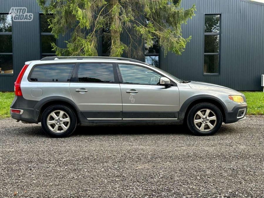 Volvo XC70 2008 in Vilnius, with an engine capacity of 3.20 L and mileage of 340 thousand km for 3350 €, photo 9 on AUTOMOTO.COM.LV