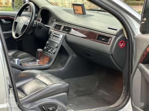Volvo XC70 2008 in Vilnius, with an engine capacity of 3.20 L and mileage of 340 thousand km for 3350 €, photo 11 on AUTOMOTO.COM.LV