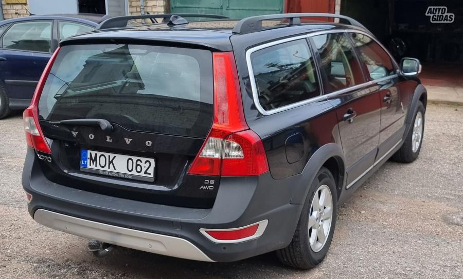 Volvo XC70 2008 Ariogala, ar dzinēja tilpumu 2.40 L un nobraukumu 286 tūkst. km par 5500 €, foto 6 vietnē AUTOMOTO.COM.LV