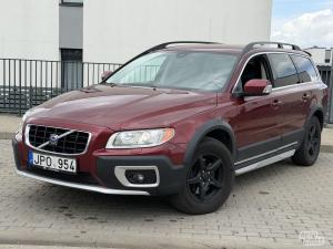 Volvo XC70 2008 in Vilnius, with an engine capacity of 2.40 L and mileage of 350 thousand km for 3500 €, photo  on AUTOMOTO.COM.LV