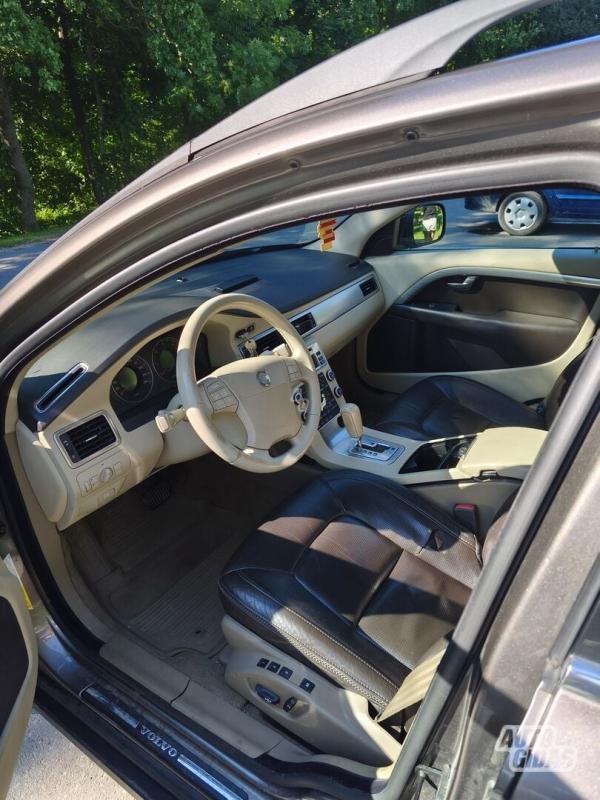 Вольво ХС70 2008 в Кретинга, объемом двигателя 2.40 л и пробегом 290 тыс. км за 4700 €, фото 7 на AUTOMOTO.COM.LV