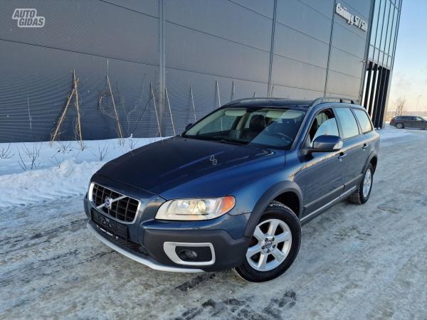 Volvo XC70 2009 in Vilnius, with an engine capacity of 2.40 L and mileage of 277 thousand km for 6690 €, photo 1 on AUTOMOTO.COM.LV