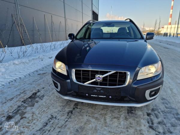 Volvo XC70 2009 in Vilnius, with an engine capacity of 2.40 L and mileage of 277 thousand km for 6690 €, photo 2 on AUTOMOTO.COM.LV