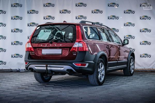 Volvo XC70 2009 in Kaunas, with an engine capacity of 2.40 L and mileage of 338 thousand km for 6490 €, photo 3 on AUTOMOTO.COM.LV
