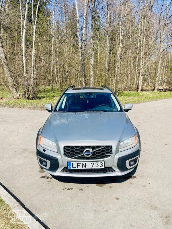 Volvo XC70 2009 in Elektrenai, with an engine capacity of 3.00 L and mileage of 370 thousand km for 5999 €, photo 2 on AUTOMOTO.COM.LV