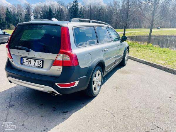 Volvo XC70 2009 in Elektrenai, with an engine capacity of 3.00 L and mileage of 370 thousand km for 5999 €, photo 7 on AUTOMOTO.COM.LV