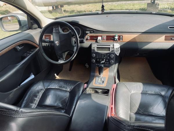 Volvo XC70 2009 in Elektrenai, with an engine capacity of 3.00 L and mileage of 370 thousand km for 5999 €, photo 10 on AUTOMOTO.COM.LV