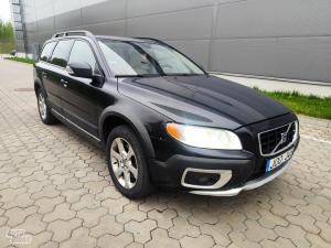 Volvo XC70 2009 in Vilnius, with an engine capacity of 2.40 L and mileage of 396 thousand km for 4399 €, photo 4 on AUTOMOTO.COM.LV