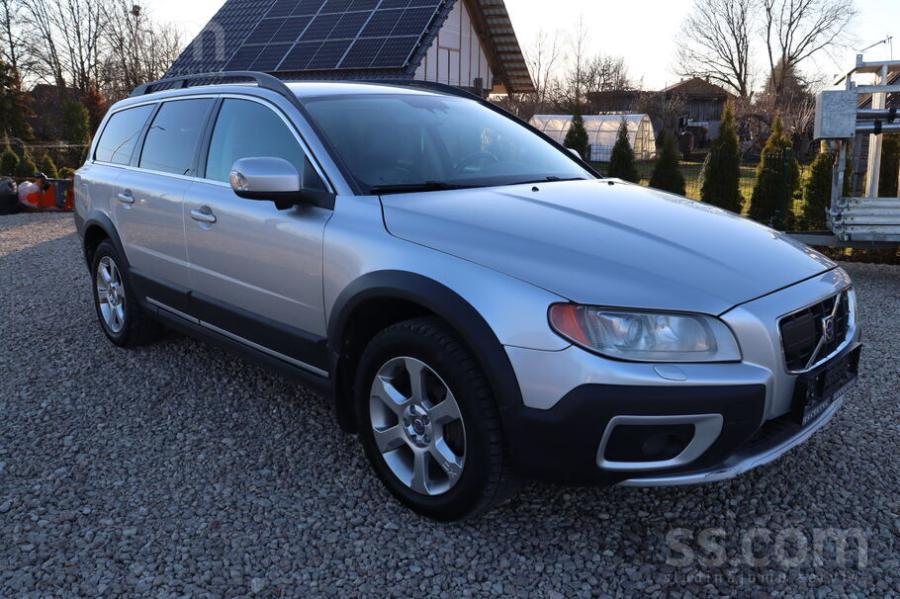 Volvo XC70 2009 Rīga, ar dzinēja tilpumu 2.40 L un nobraukumu 353 tūkst. km par 5490 €, foto 4 vietnē AUTOMOTO.COM.LV