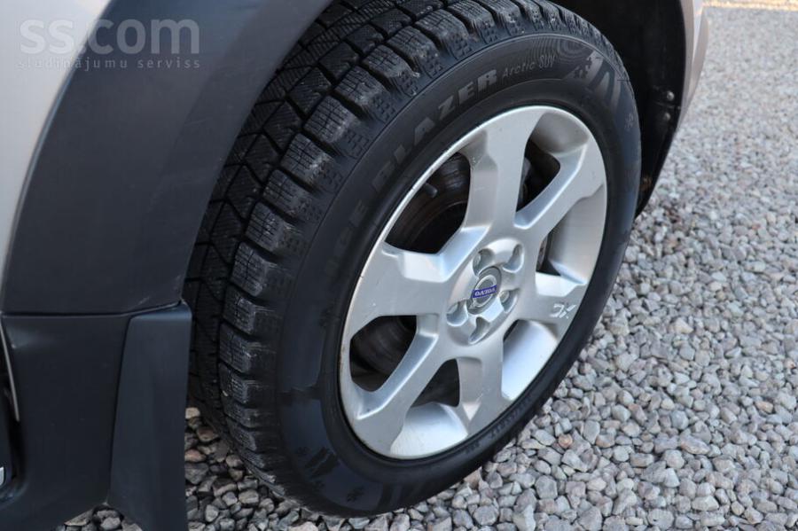 Volvo XC70 2009 Rīga, ar dzinēja tilpumu 2.40 L un nobraukumu 353 tūkst. km par 5490 €, foto 10 vietnē AUTOMOTO.COM.LV