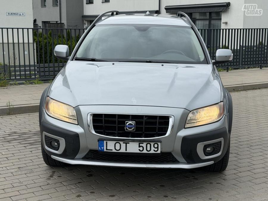 Volvo XC70 2009 Viļņa, ar dzinēja tilpumu 2.40 L un nobraukumu 395 tūkst. km par 3800 €, foto 4 vietnē AUTOMOTO.COM.LV