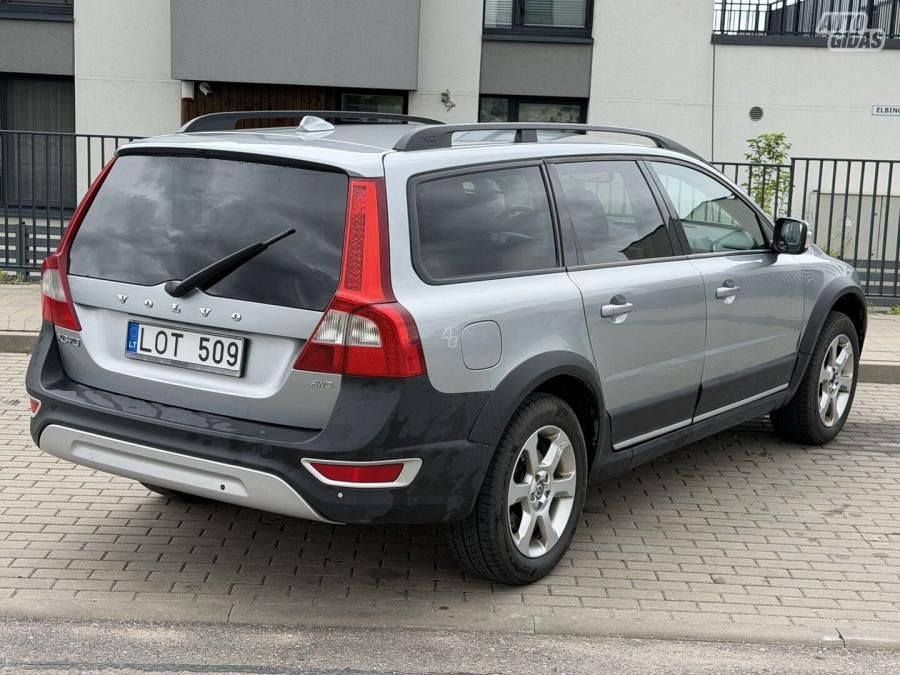 Volvo XC70 2009 Viļņa, ar dzinēja tilpumu 2.40 L un nobraukumu 395 tūkst. km par 3800 €, foto 7 vietnē AUTOMOTO.COM.LV