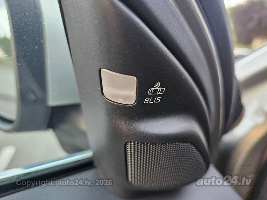 Volvo XC70 2009 Paide, ar dzinēja tilpumu 2.40 L un nobraukumu 216 tūkst. km par 6850 €, foto 33 vietnē AUTOMOTO.COM.LV
